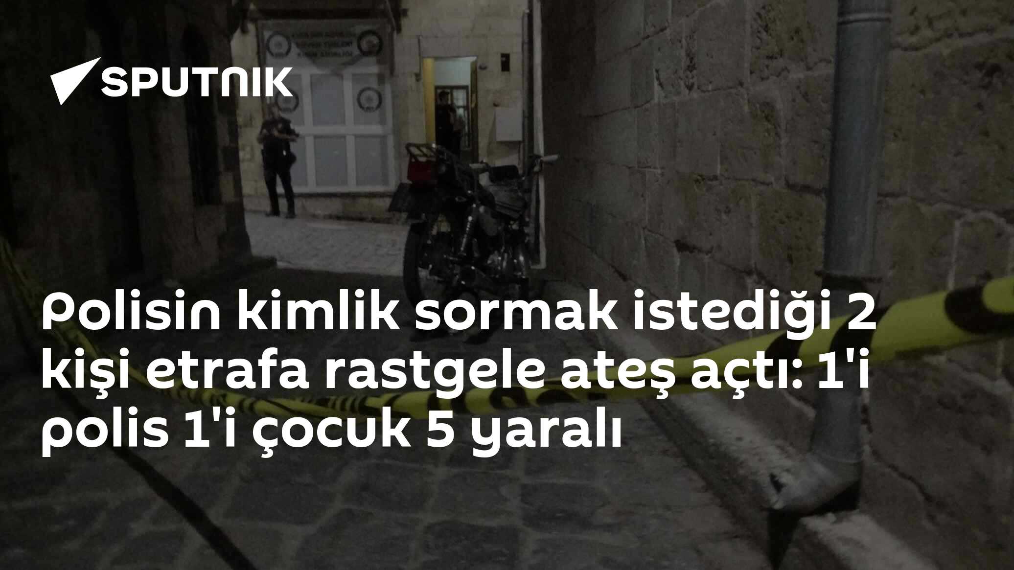 Polisin kimlik sormak istediği 2 kişi etrafa rastgele ateş açtı: 1'i ...