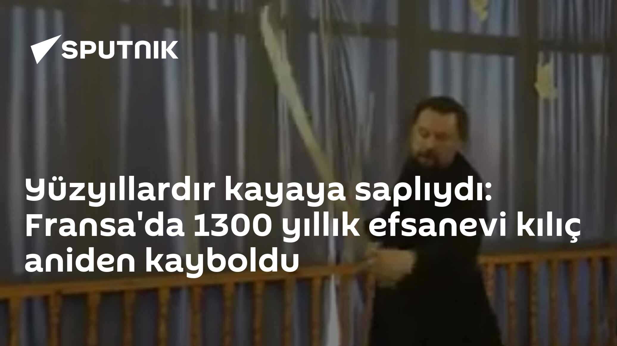 Yüzyıllardır kayaya saplıydı: Fransa'da 1300 yıllık efsanevi kılıç ...