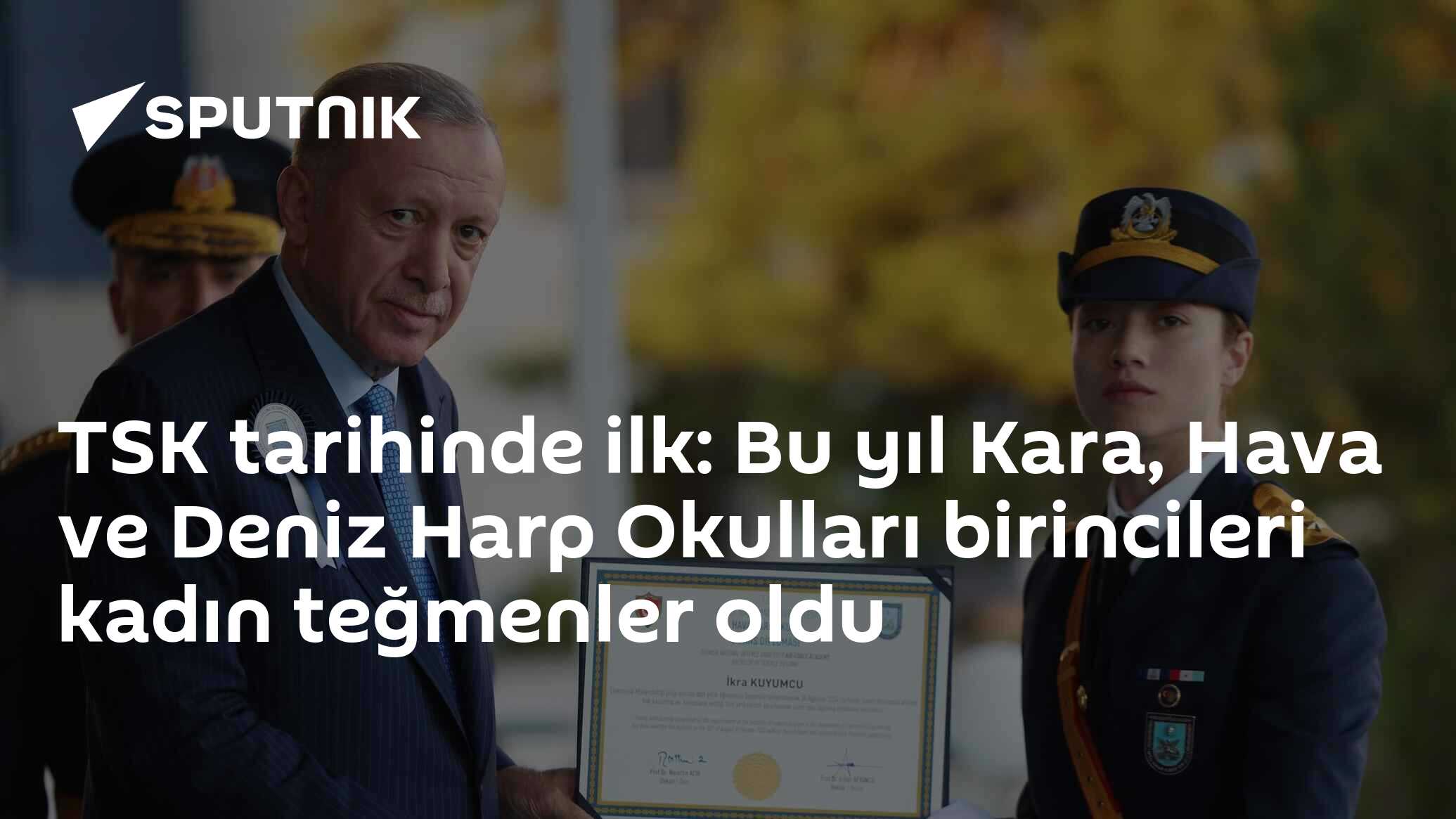 TSK tarihinde ilk: Bu yıl Kara, Hava ve Deniz Harp Okulları birincileri kadın teğmenler oldu ...