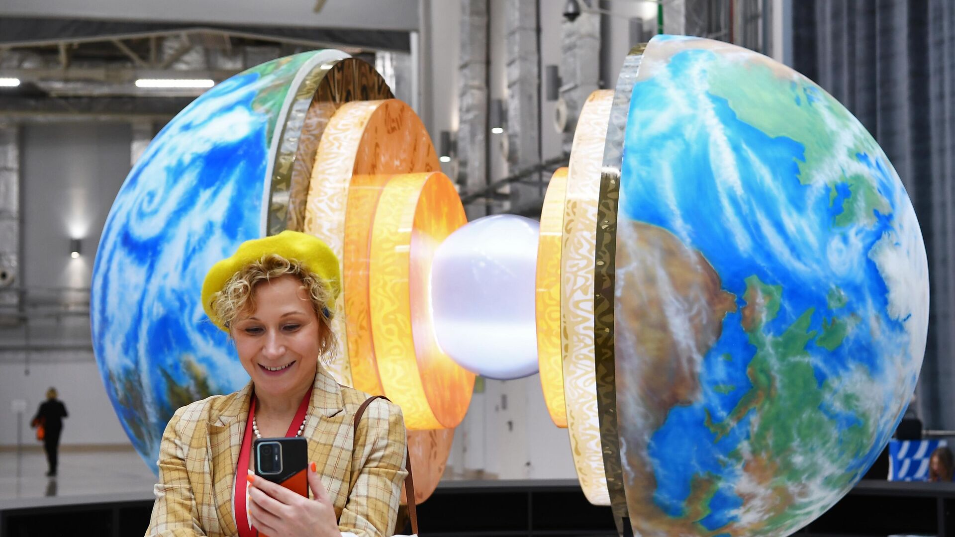 Rus uzmanlar, Dünya'nın içindeki 300 kilometrelik 'dalların' oluşum ...